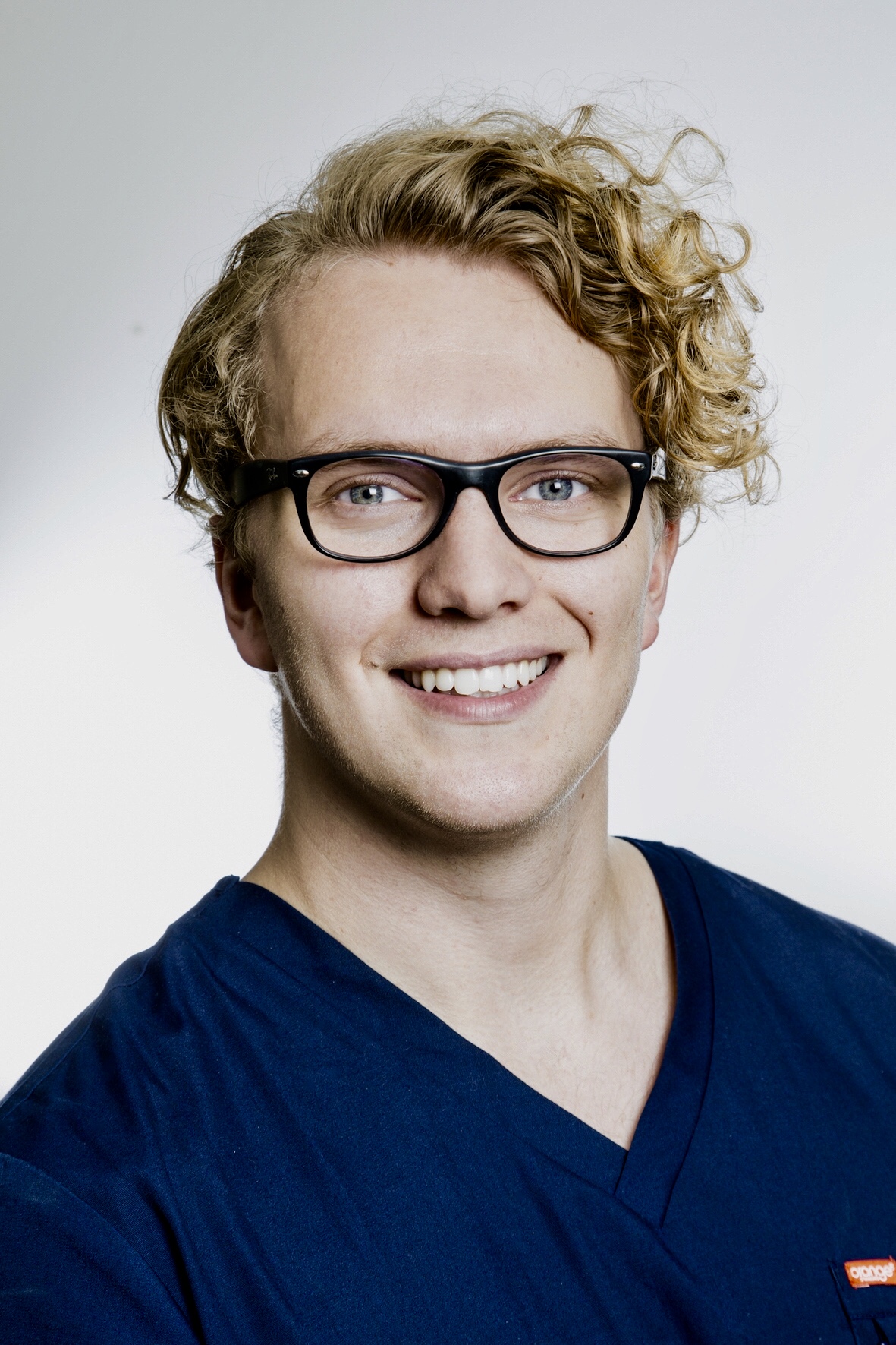 Meet expectations with BRILLIANT EverGlow® -Dr Charles Brandon - Smile ...